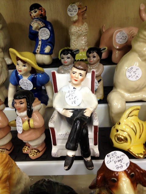20 WEIRD ITEMS FROM THE COLUMBUS (WI.) ANTIQUES MALL! ~ Popthomology