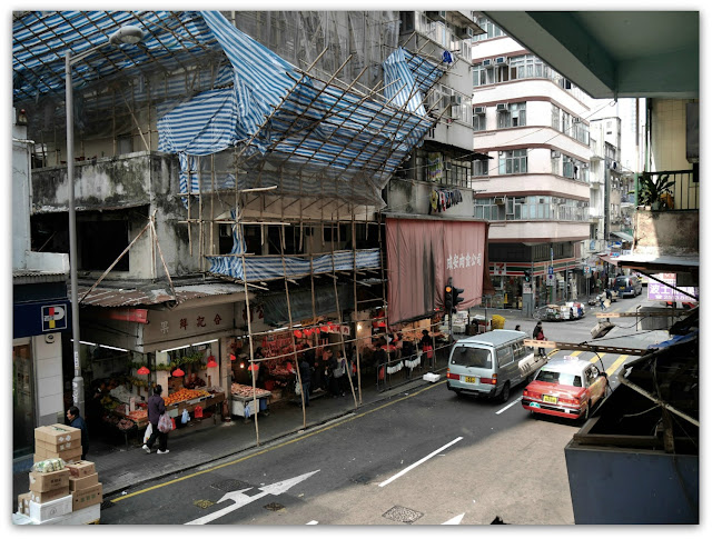 gustia: Little Kitchen by David Forestell