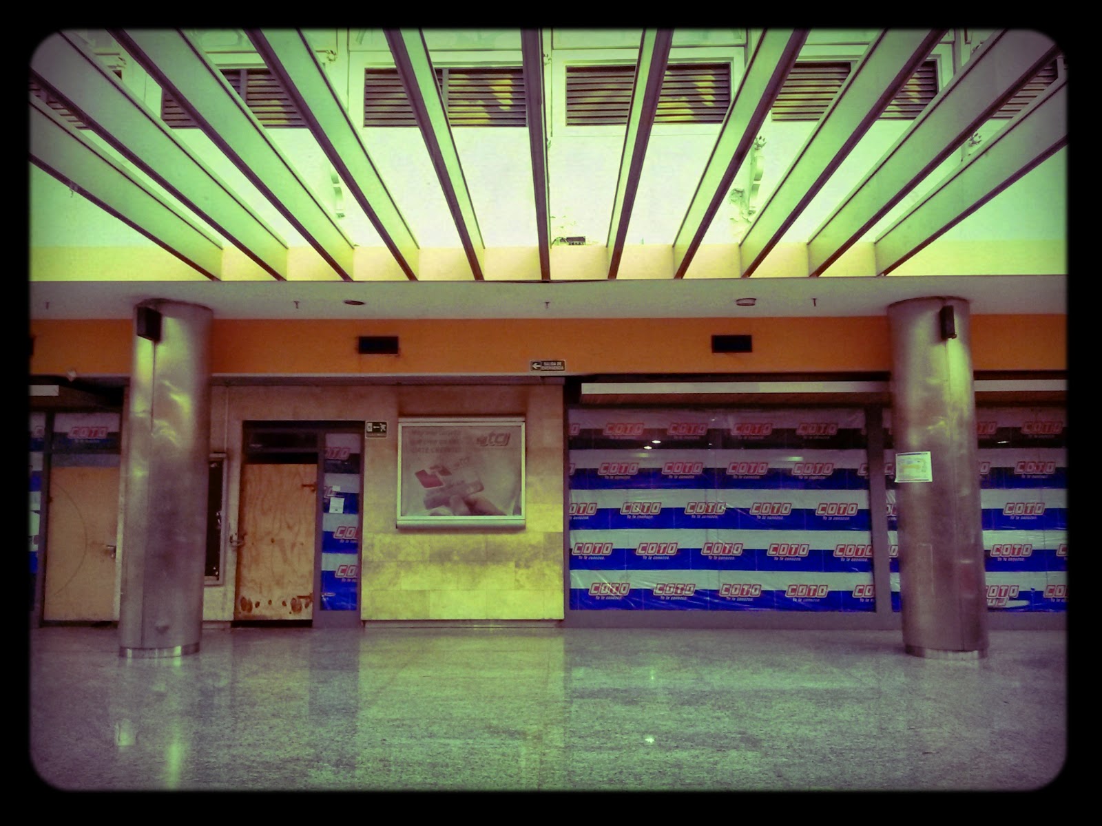 Spinetto Shopping - Nido de caranchos