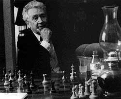 Los Elementos del Reino - Desde 2005: Juan José Arreola: EL GUARDAGUJAS