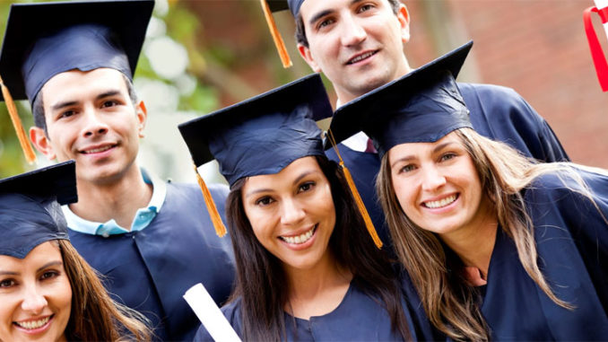 Best Tips For Dressing In The UK University