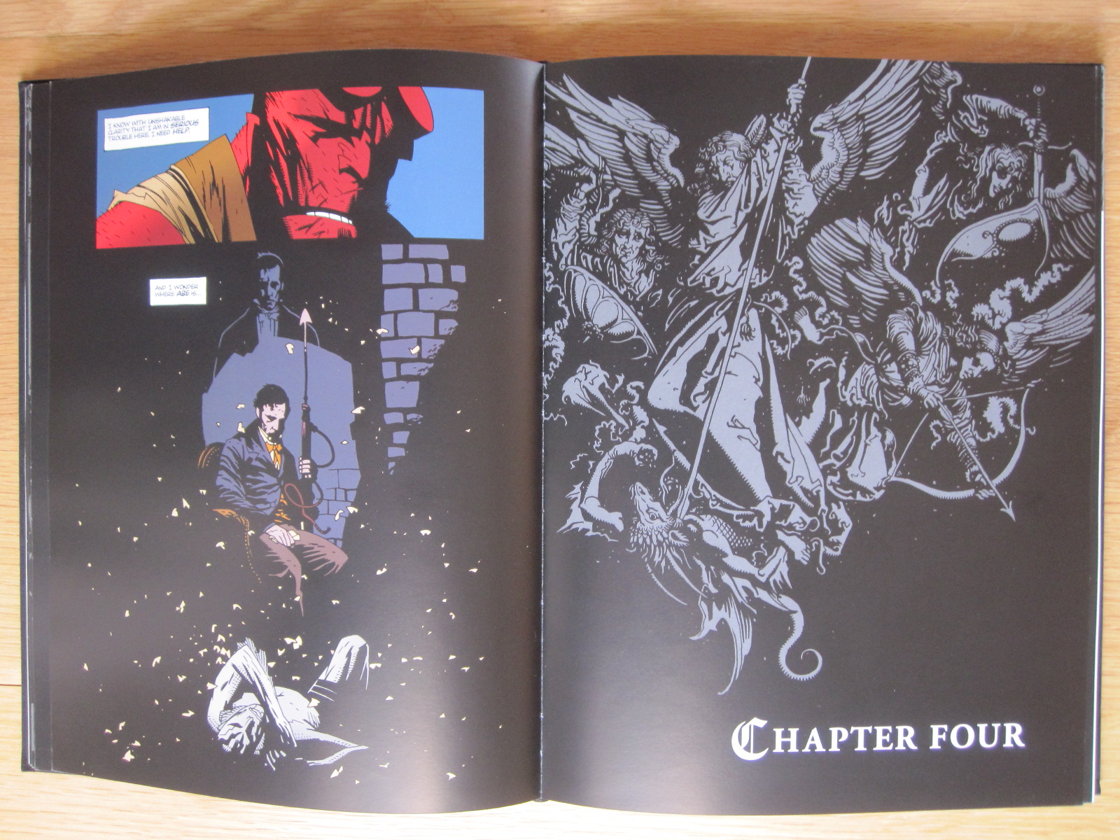 my absolute collection: Hellboy Library Edition Volume 1