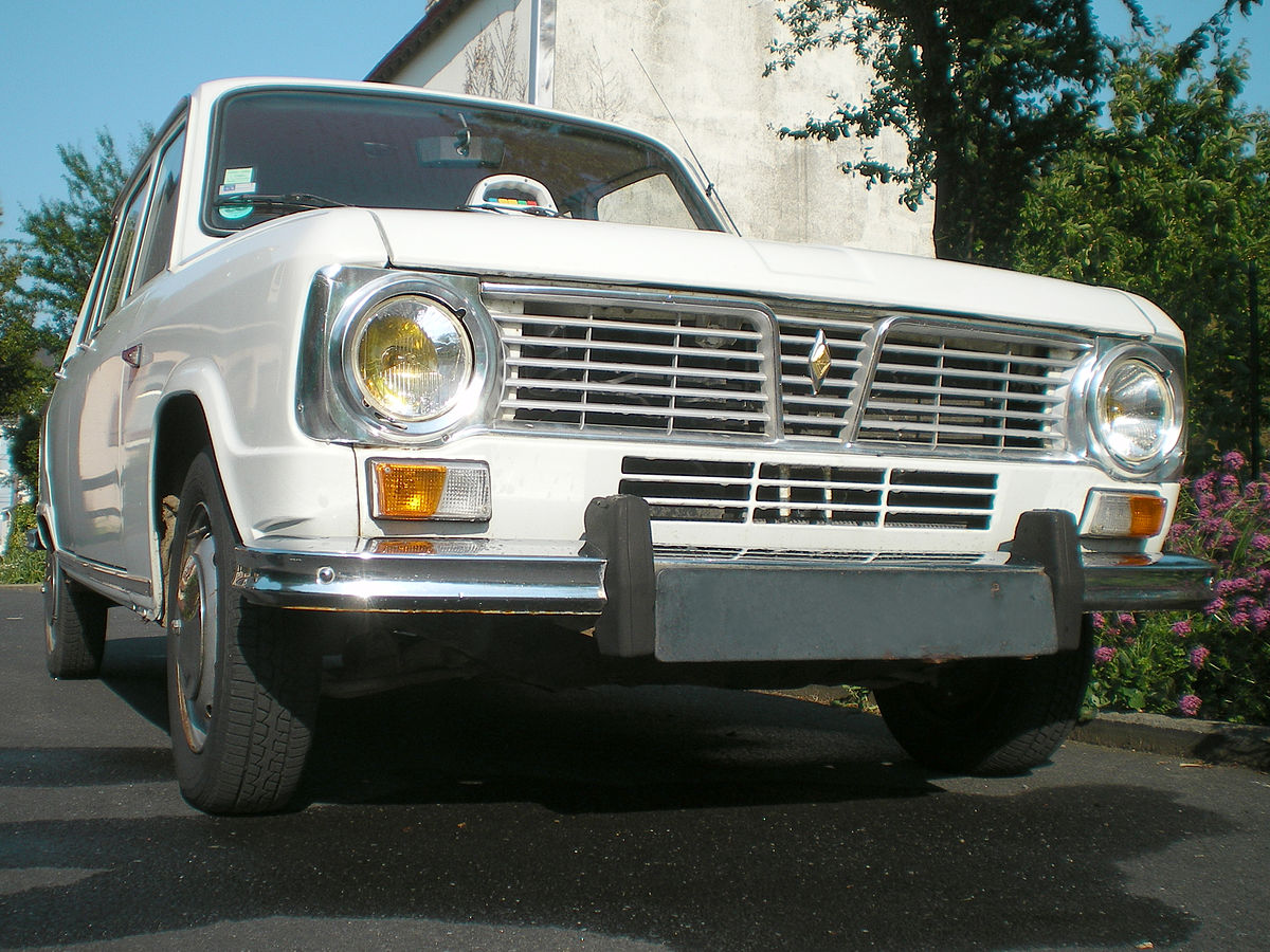 Rusty Old Rubbish: The Renault 6: a potted history