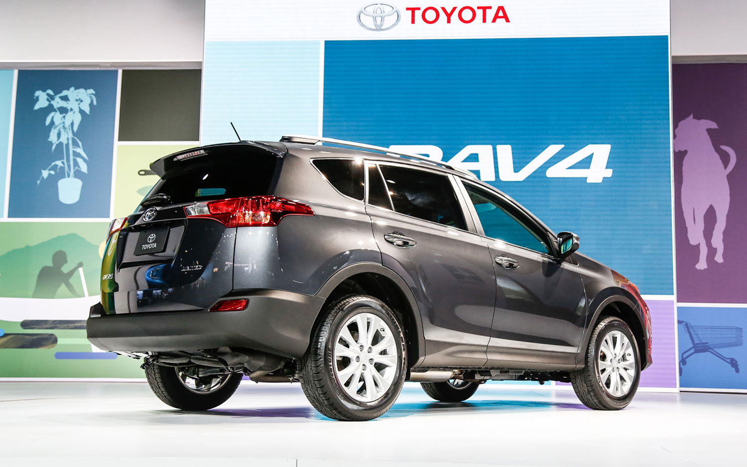 Cars Model 2013 2014: 2013 Toyota RAV4 Shows Off Stylish New Sheetmetal ...