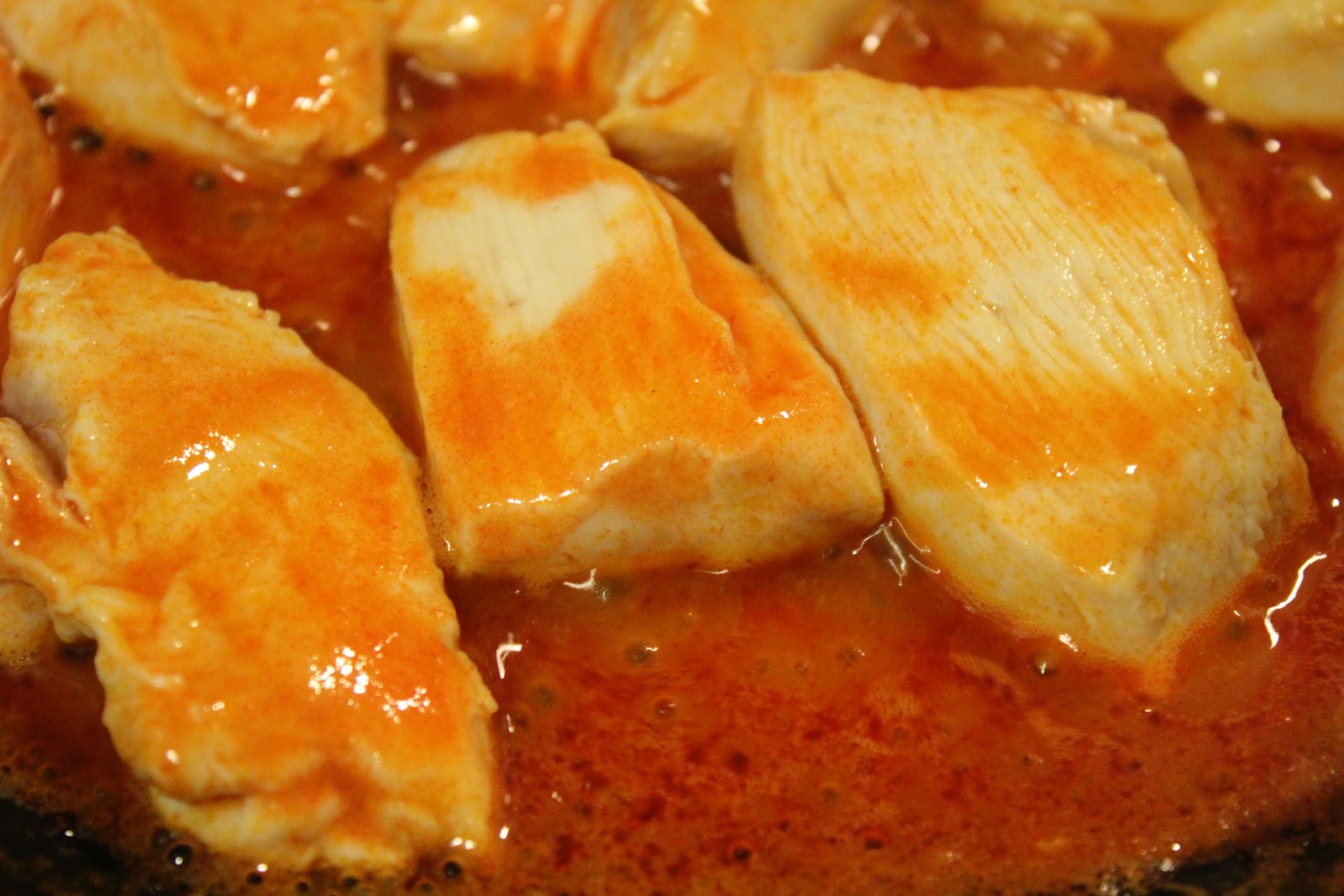 Delicious Dishings: Buffalo Chicken Fried Ravioli