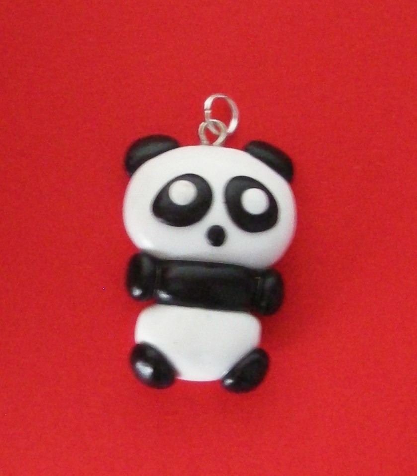 Roby Fimo Creations: Ciondolo Fimo panda