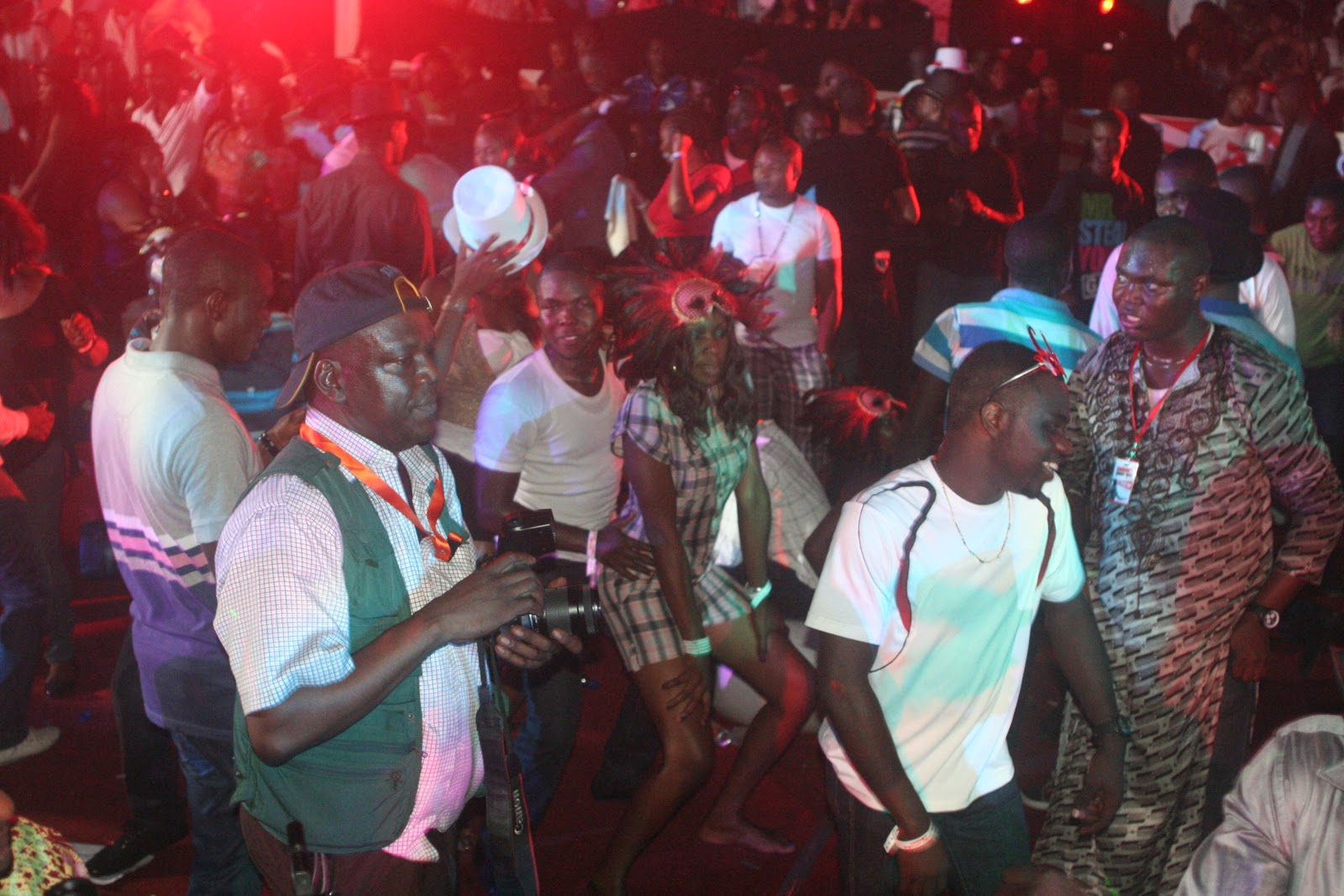 Photos From Smirnoff Midnight Circus Party!