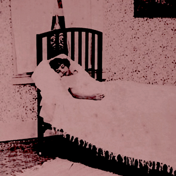 Horror Vintage GIF - Find & Share on GIPHY