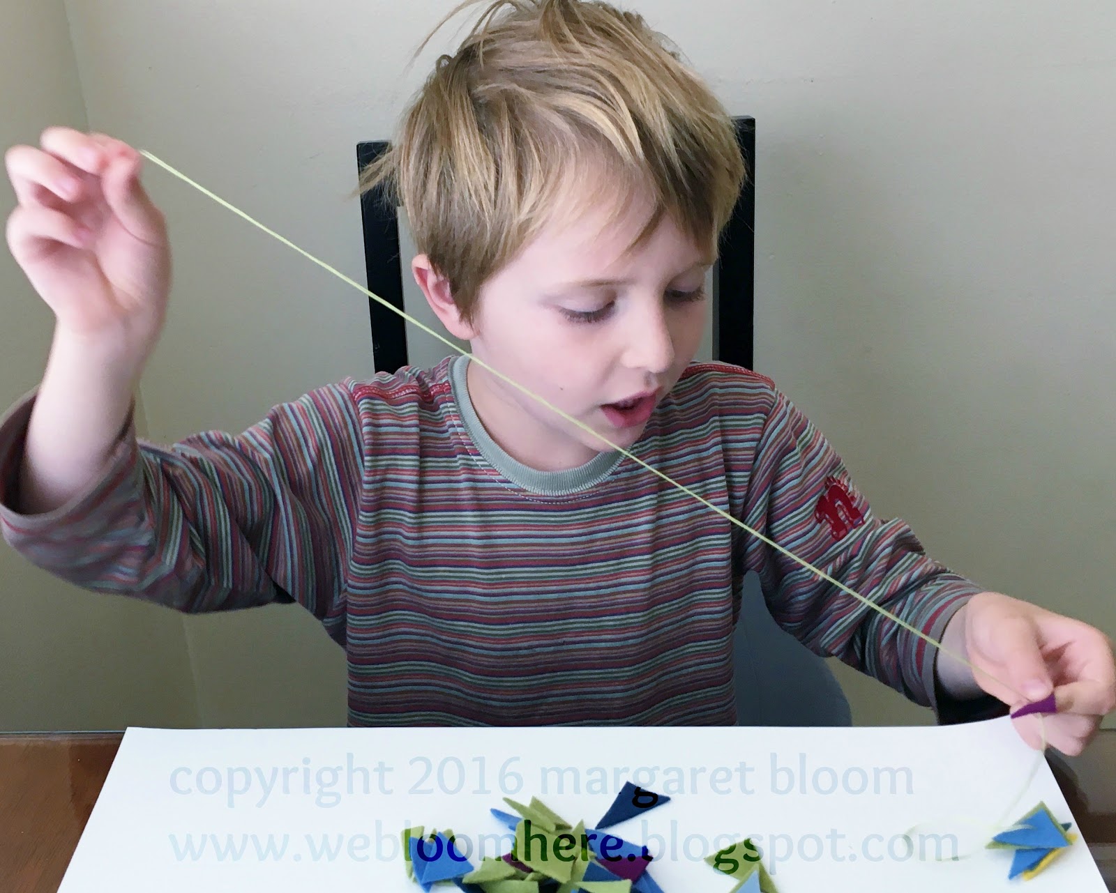 we bloom here: tutorial :: a scrappy snake