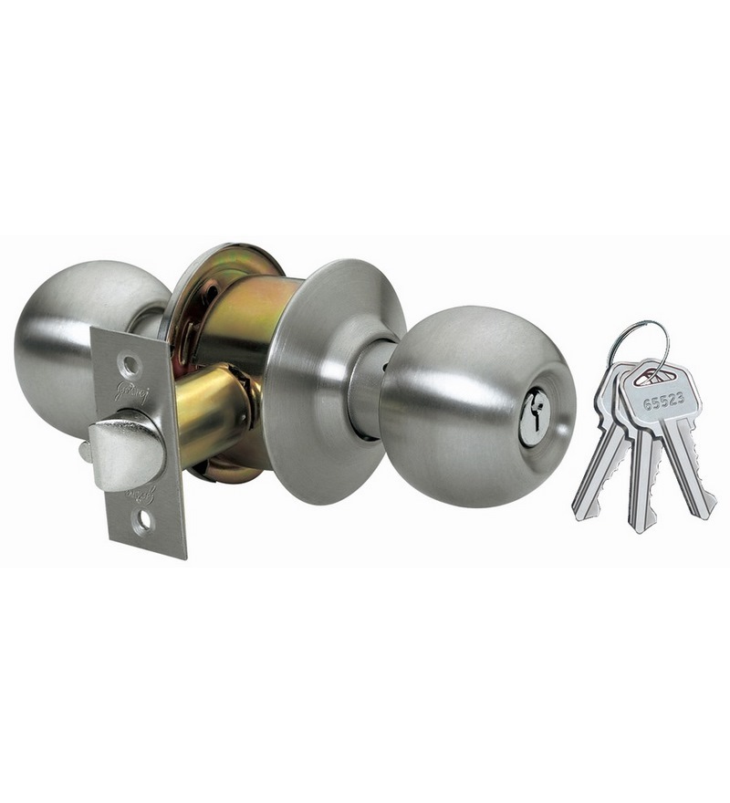 A Coat of Varnish: Door Locks for Internal Entrance Doors