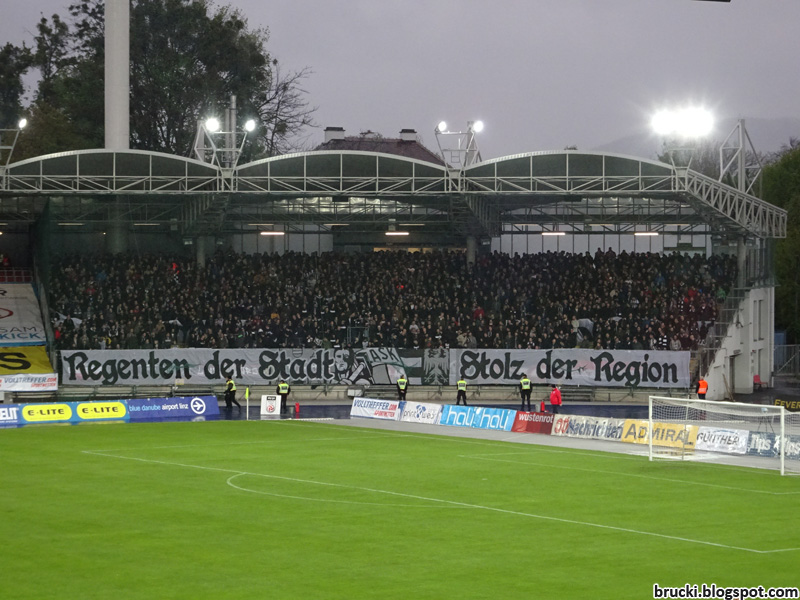 Fußball, Soccer, Calcio & Co.: Blau-Weiß Linz - LASK 1:1 (1:0)