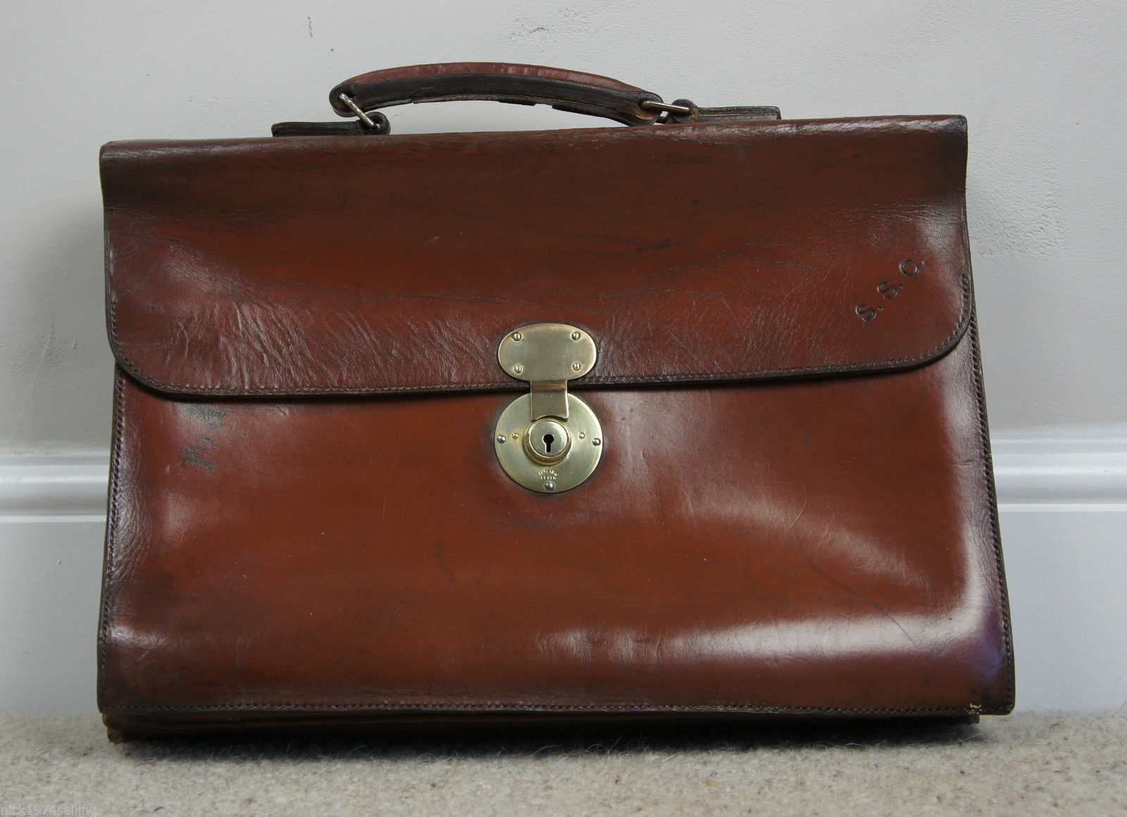 Andersen leather : Briefcase locks