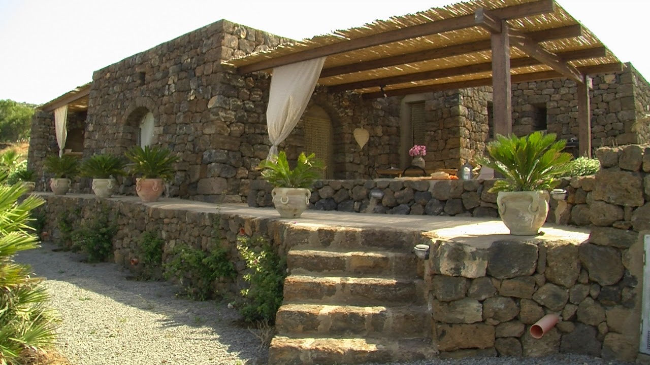 Architecture of Informality: Is informal architecture similar or equal ...