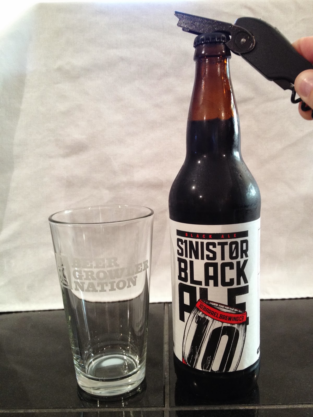 NorCal Beer Blog: 10 Barrel Brewing Company S1nist0r Black Ale