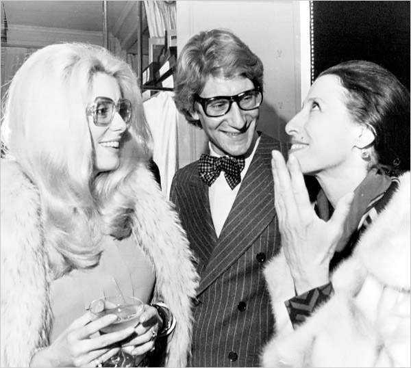 Nieves alvarez: YVES SAINT LAURENT....