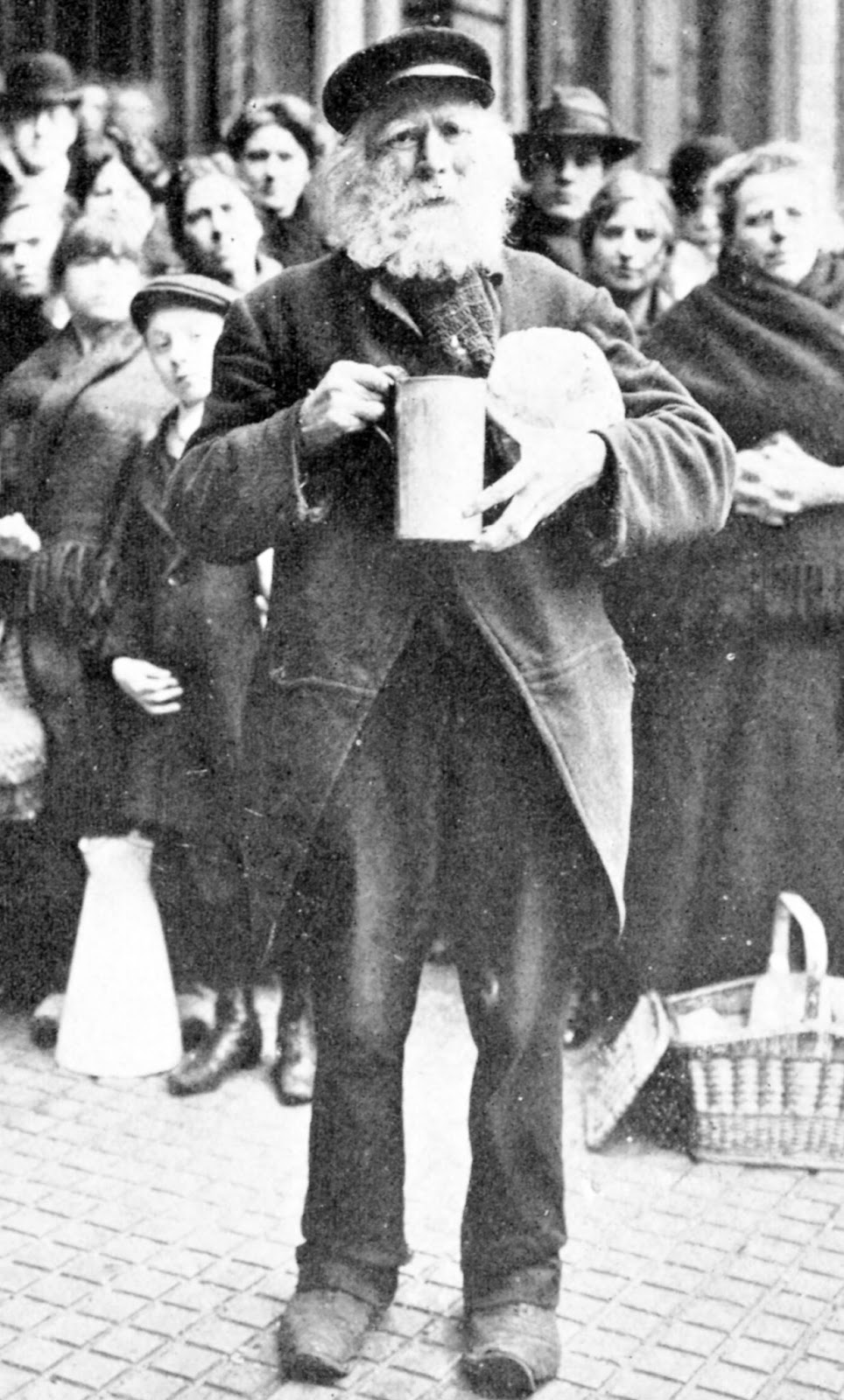 World War I -- Heroism & Humanity Behind German Lines