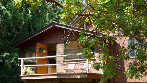 Project Gridless: 25 Examples of Off the Grid Homes + Green Architecture