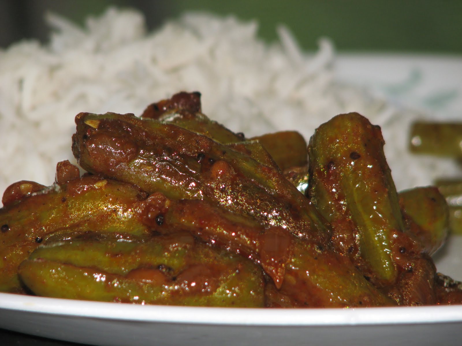 Ranji's Kitchen Corner: SPICY AND TANGY TENDLI