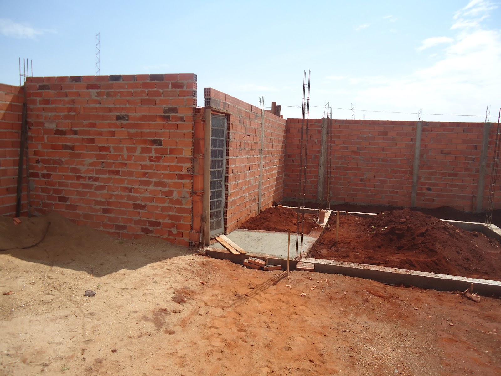 Nossa Casa,Nossa Vida: O alicerce da casa e da família...