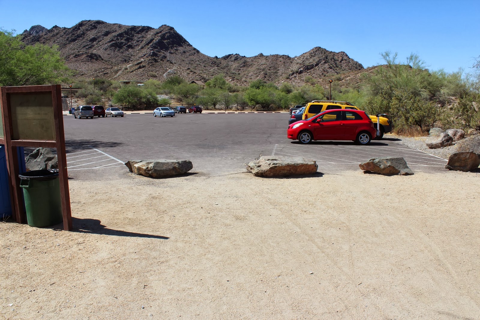 gjhikes.com: Dreamy Draw Nature Trail