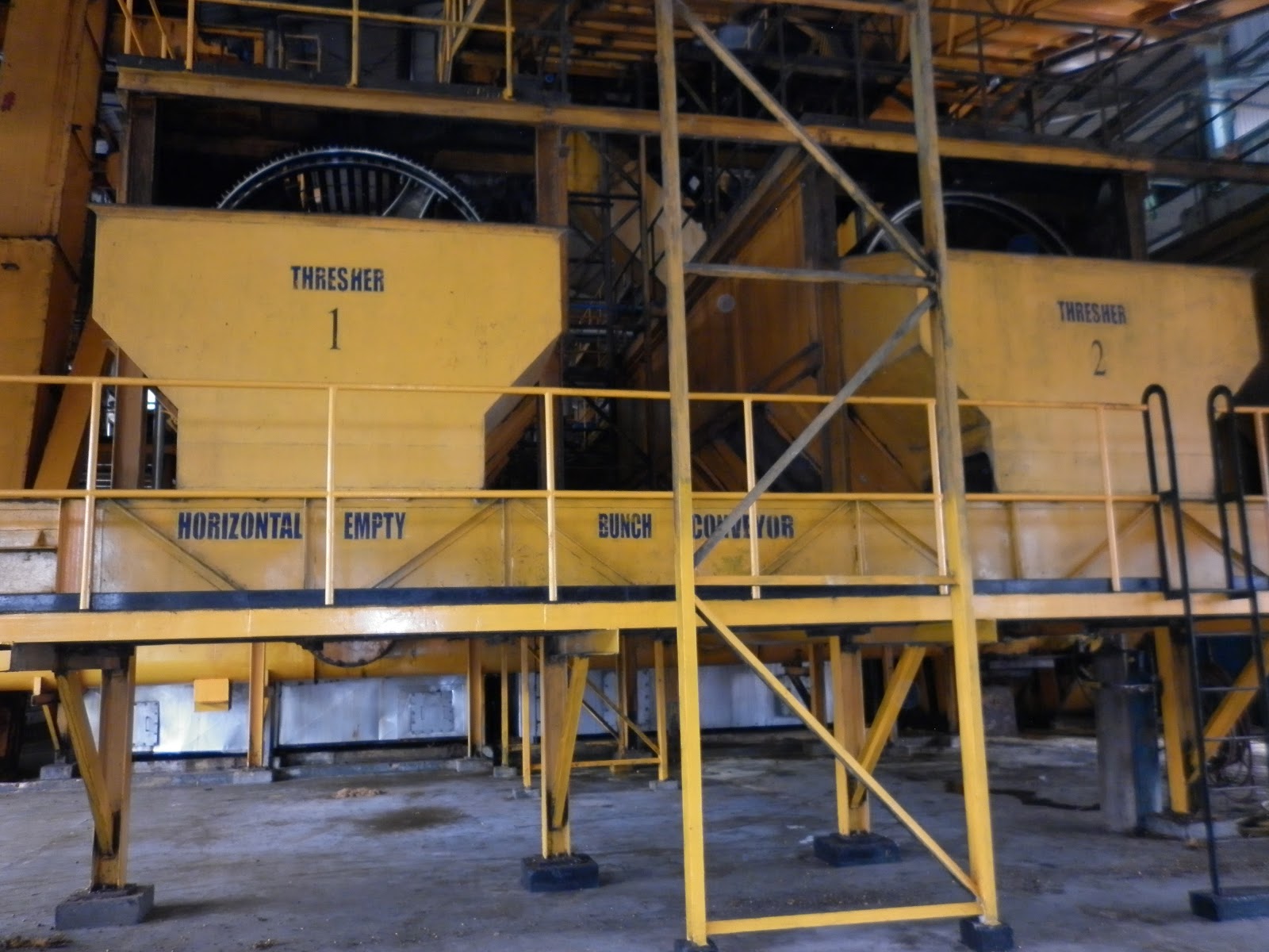 THRESHING STATION ~ Palm Oil Industrial Engineering