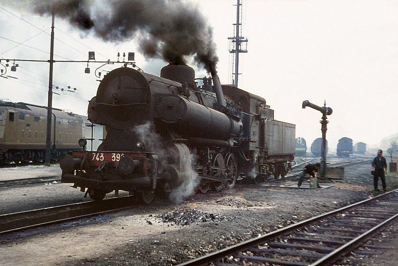 transpress nz: FS class 743 2-8-0, Italy