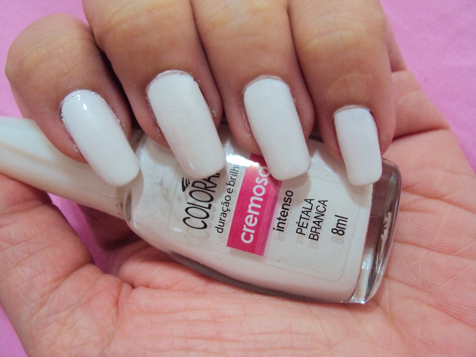 Esmalte Branco tá na Moda! Unhas com esmalte branco "corretivo" e ...