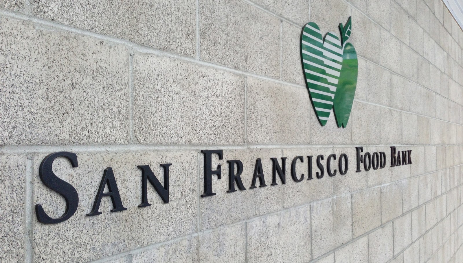 Mea Vita: Carpe Diem: Volunteering at the San Francisco Food Bank
