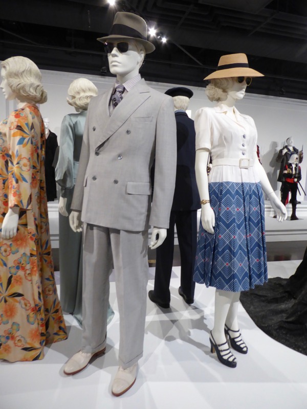 Hollywood Movie Costumes and Props: Oscar-nominated Allied film ...