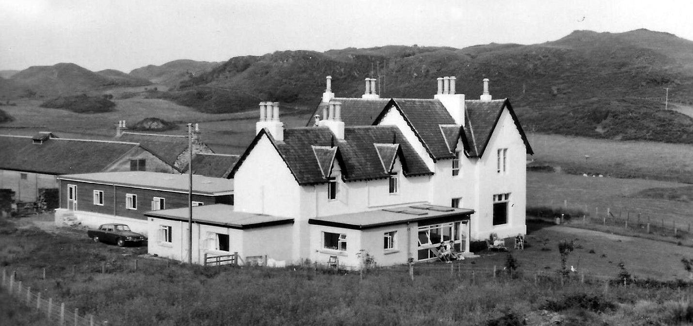 Tour Scotland: Old Photograph Dunmore House Scotland