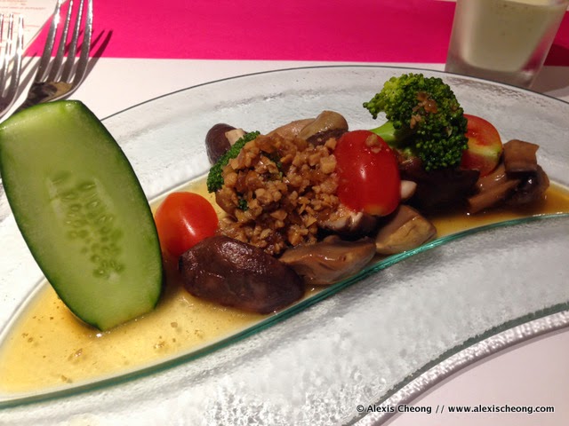 Vegetarian Food Review: Sufood Singapore at #02-19 Raffles City S179103 ...