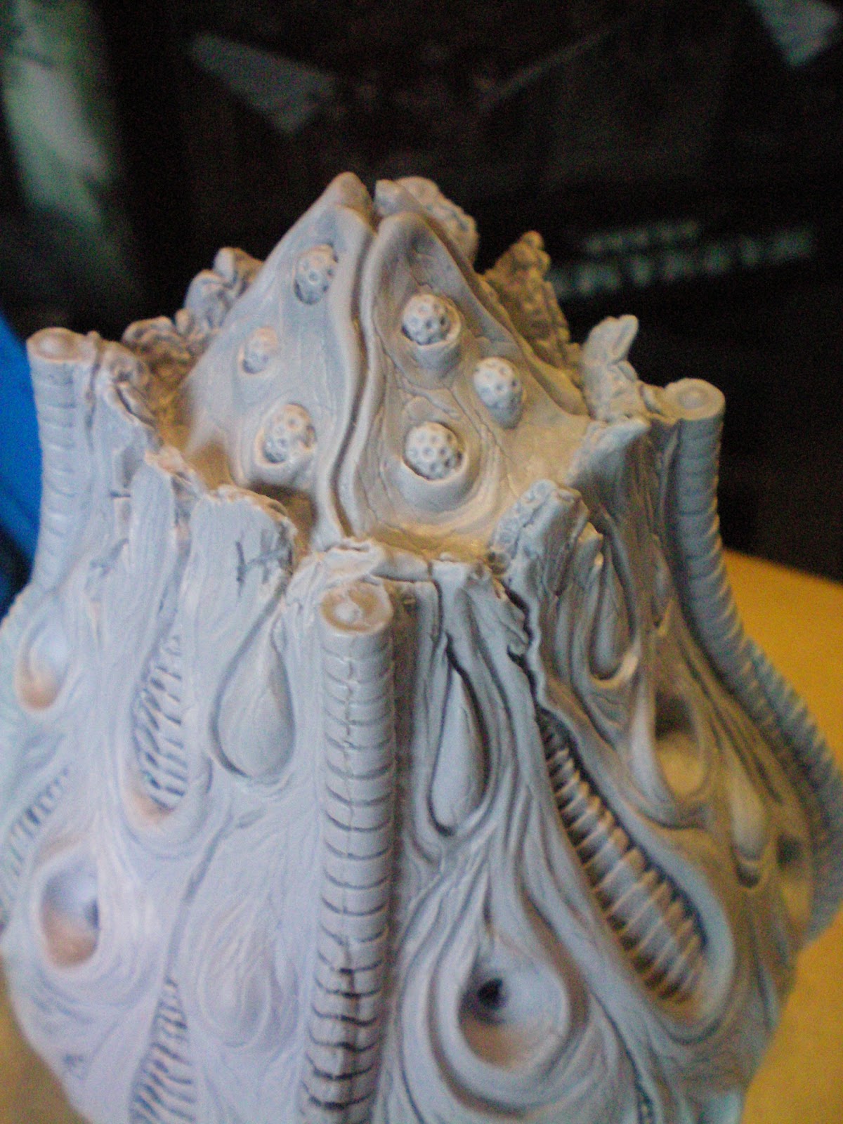 The Back 40K: Tyranid spore pod model