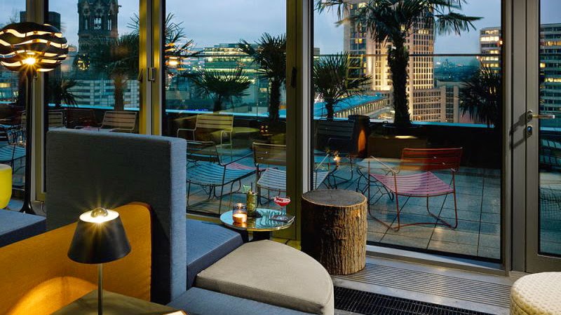 Berlin Berlin: Monkey Bar