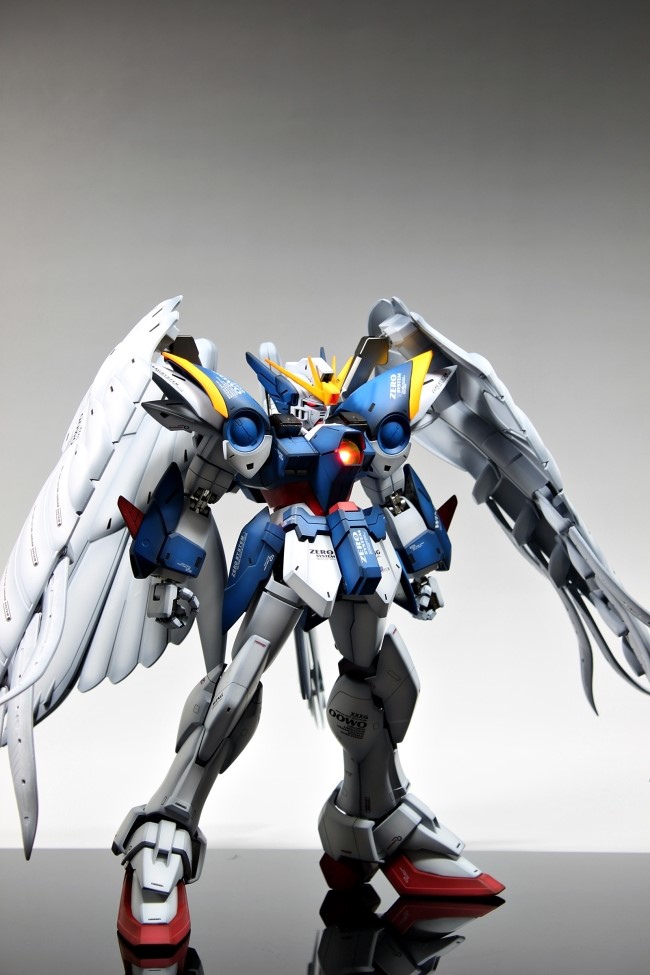 160 perfect grade wing gundam zero custom - cznery