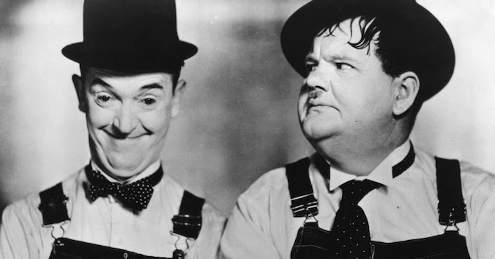 Spectacle toujours plus vivant !: Un exemple de duo comique