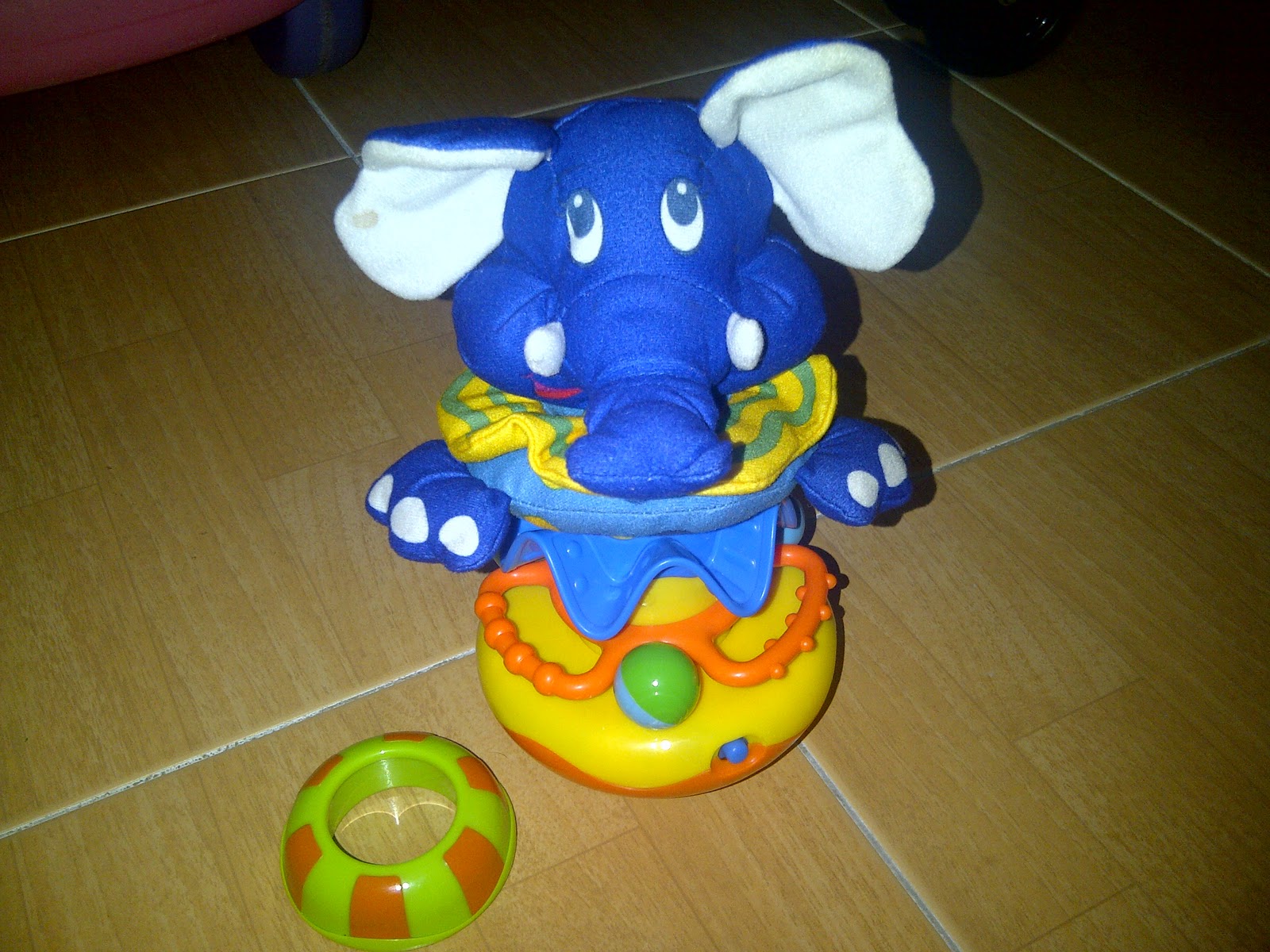 SPECIAL TOYS SHOP: BLUE BOX: SPINNING TOY