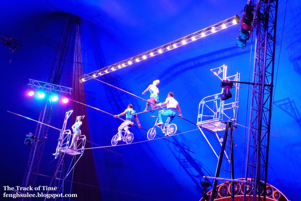 Big E 2015 - Circus Spectacular | The Track of Time