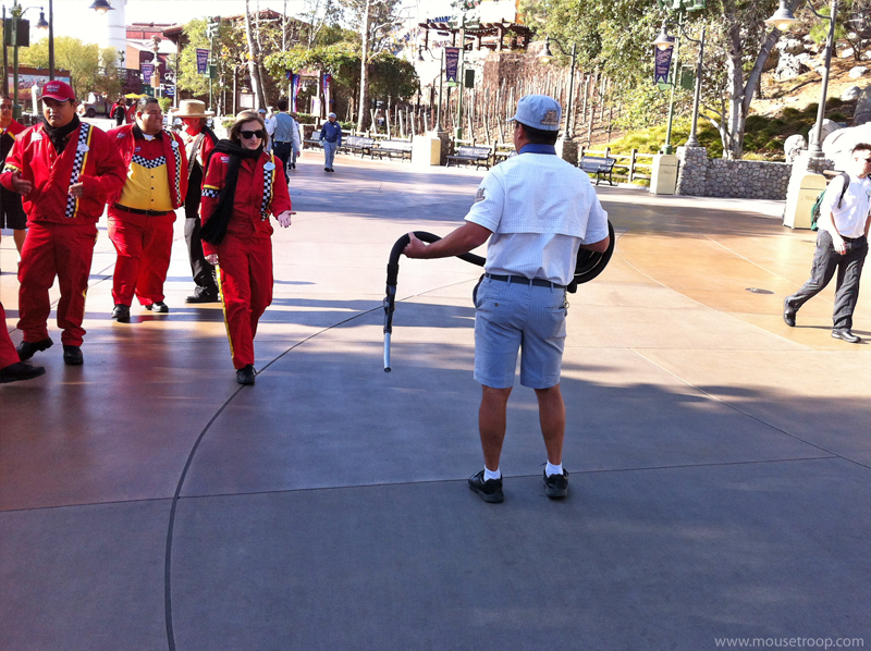 Mouse Troop: Tips For The Cars Land Rope Drop & Mini-Parade