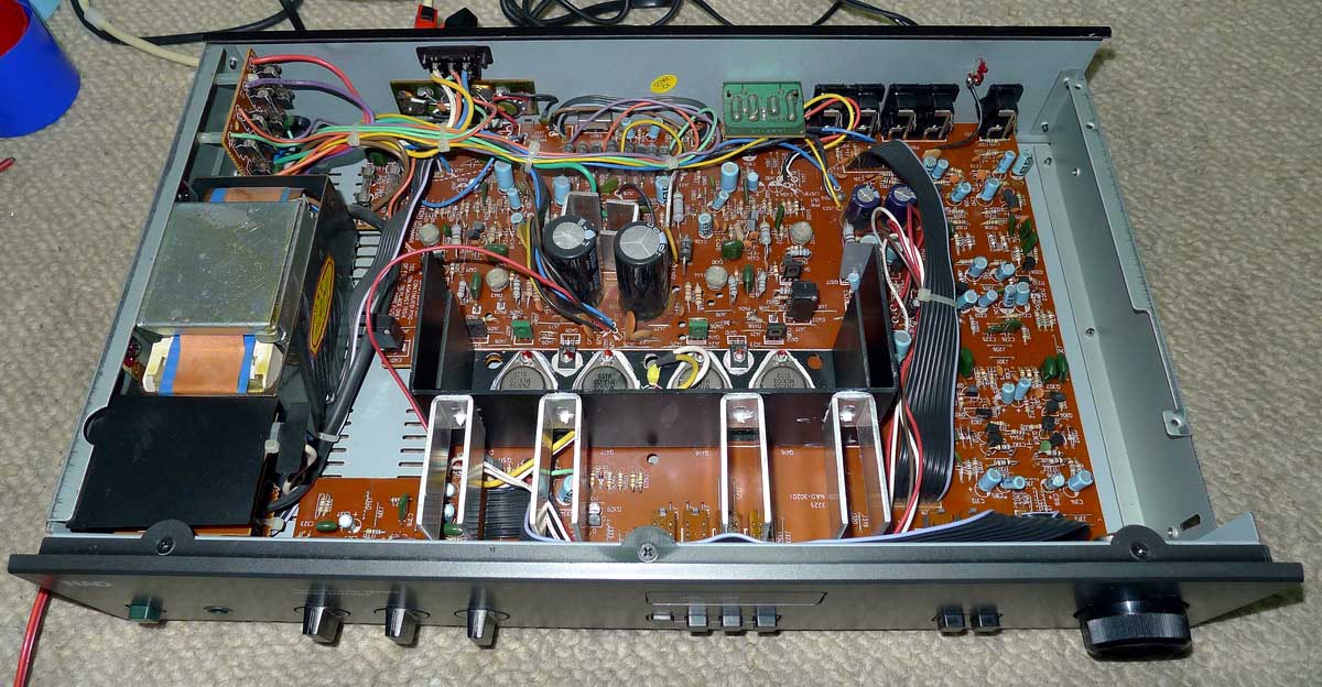 Audiotronik: Ampli NAD 3225PE