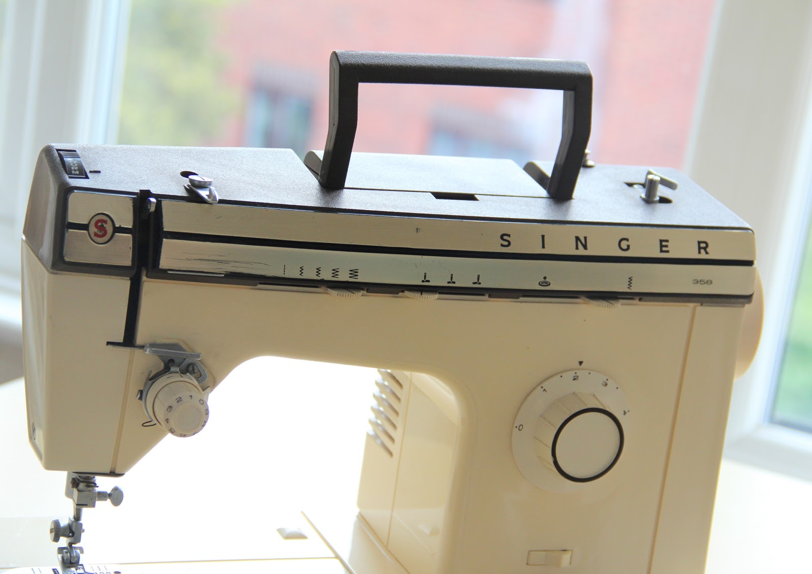 NEW · IN: SINGER 358