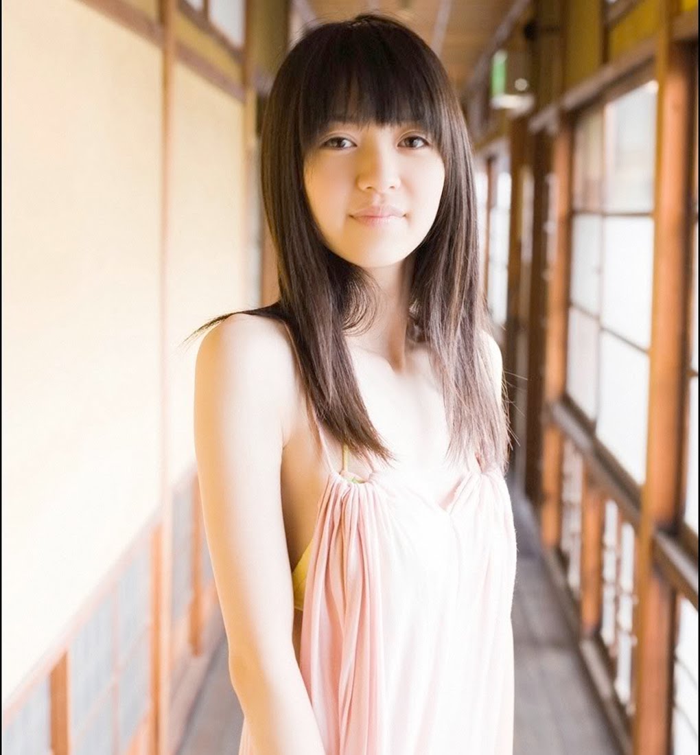 Japanese Actress Signed Under Box Corporation Rina Aizawa ~ Cute Girl