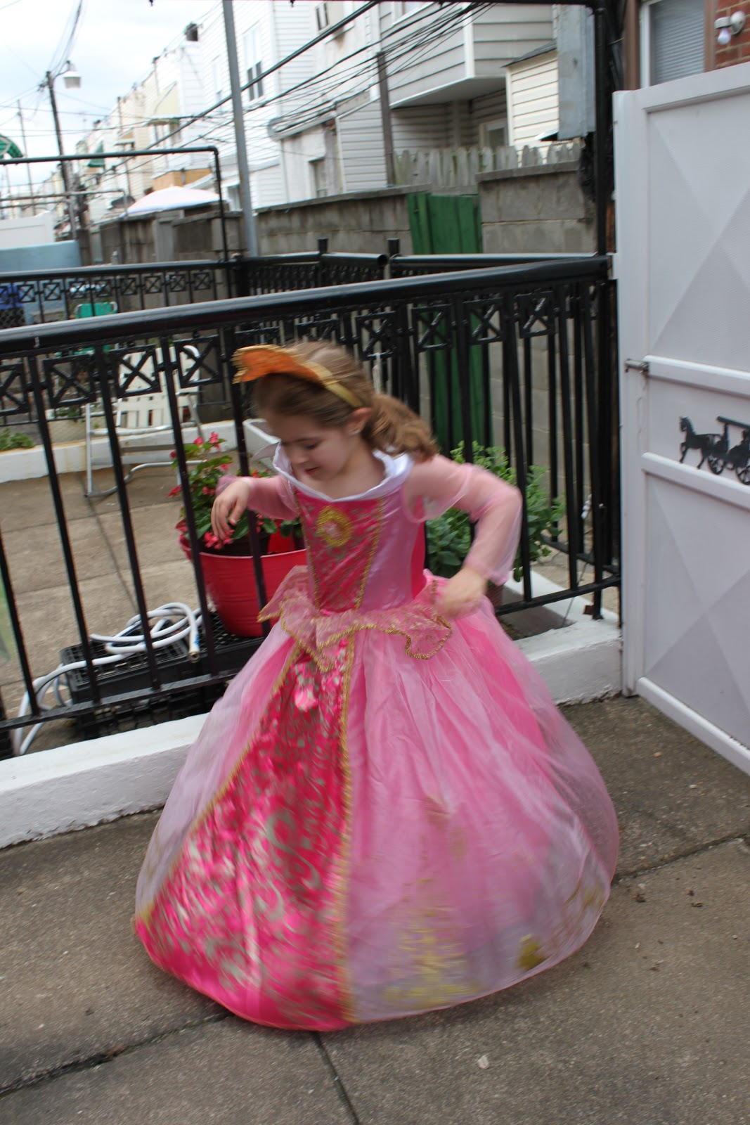 Susan's Disney Family: www.halloweencostumes.com a great place for ...