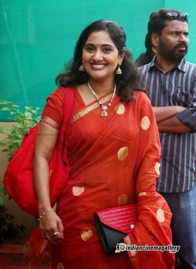 MALAYALAM SERIAL ACTRESS: Anju Aravind