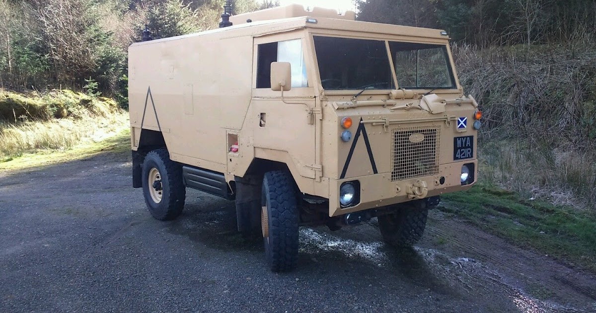 Landrover Defender: Landover 101 forward control radio body 300tdi