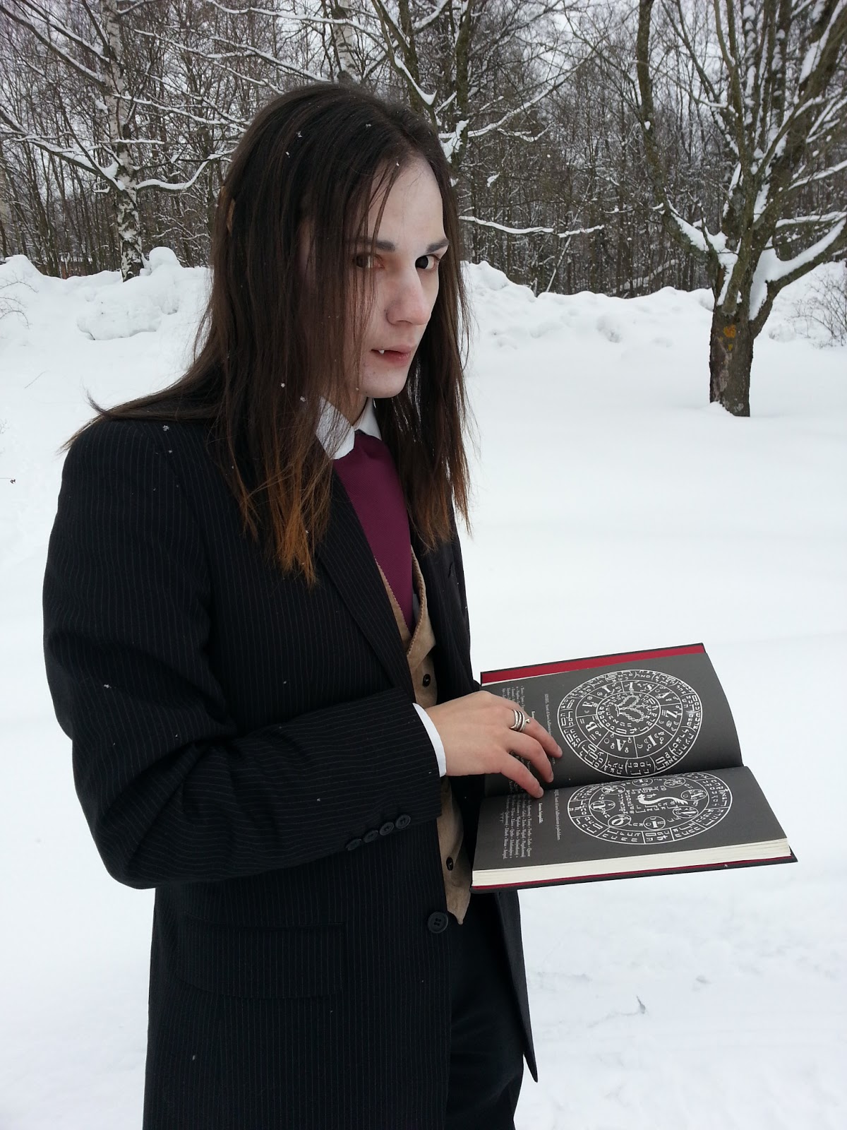 Miss Mii Creations: Frostin Kiasyd