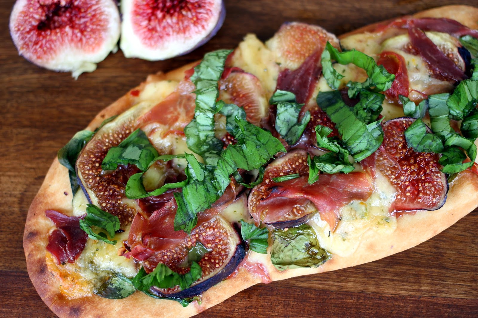 Rocks Fashion Bug: Flatbread with Figs and Prosciutto