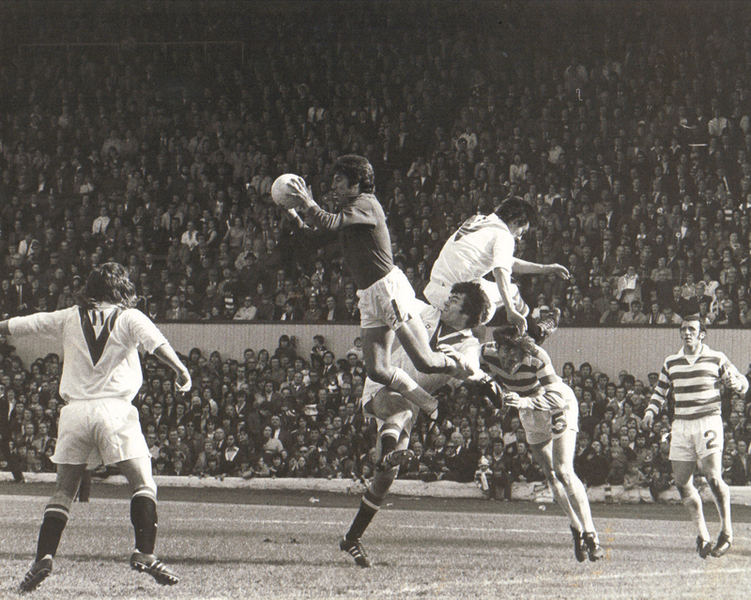 Old Scottish Football: Airdrieonians v Celtic Scottish Cup Final 1975 ...