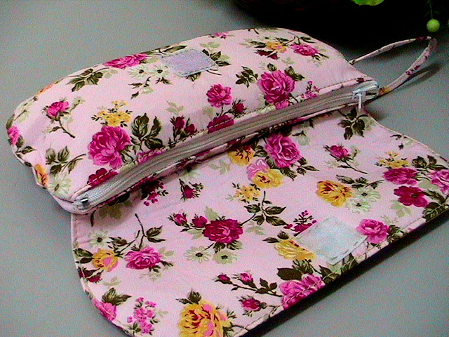 Adorable Handmade Bags: Handmade Rose Pencil Case