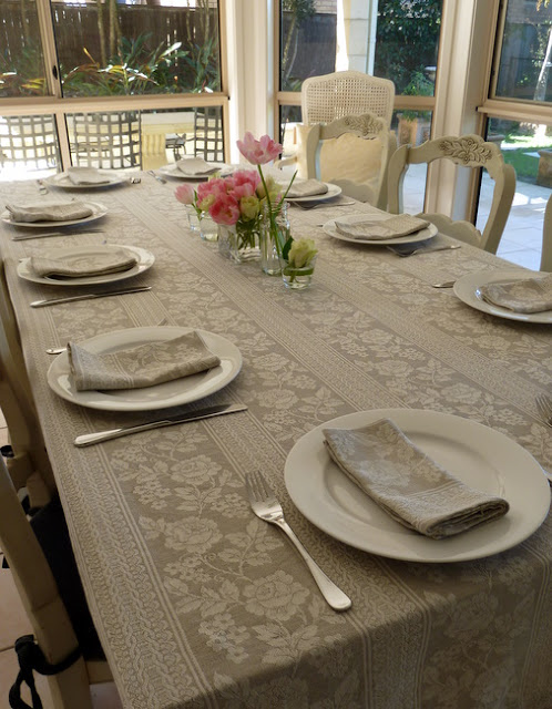 Stylish Settings: Using my Tuscan Tablecloth