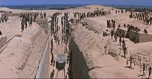 ANTINOUS THE GAY GOD: RAMP POSSIBLY USED TO BUILD GREAT PYRAMID FOUND ...